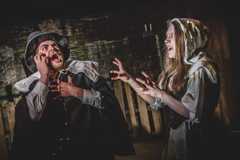 8 Best Ghost Tours in Edinburgh: A Complete Guide - Voyaging Herbivore