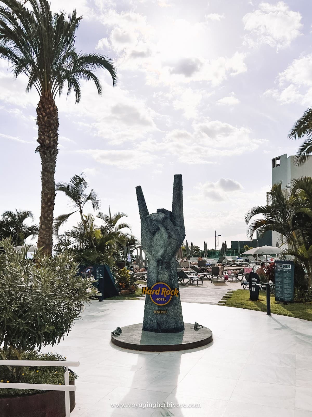 Edinburgh to Tenerife Holiday with Jet2 & Hard Rock Hotel: An Honest Review